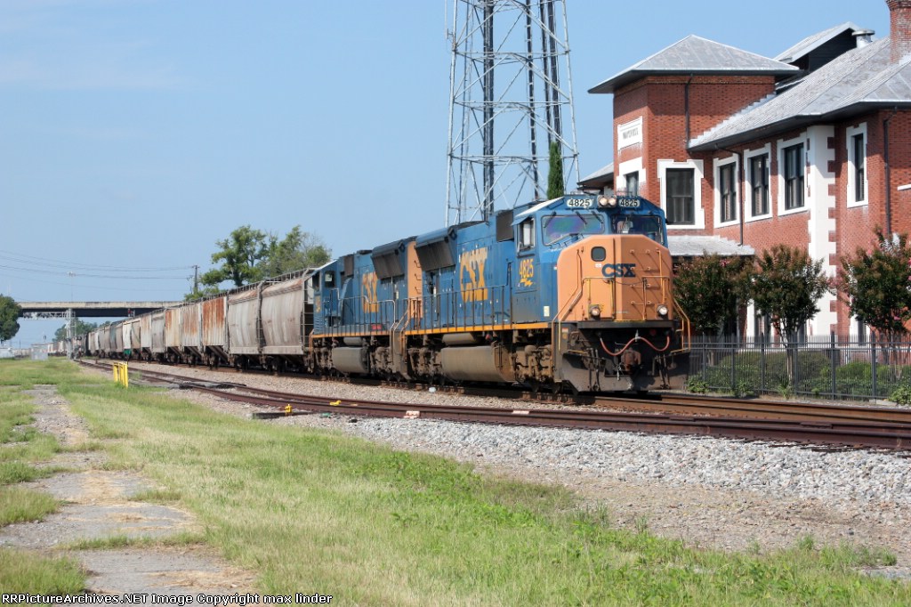 CSX 4825
